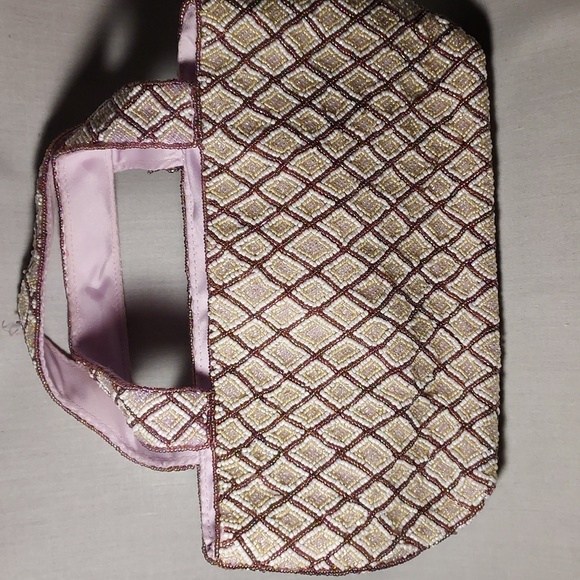 Avon Hand Beaded Evening Bag | Bags | Vintage 20 Avon Award ...